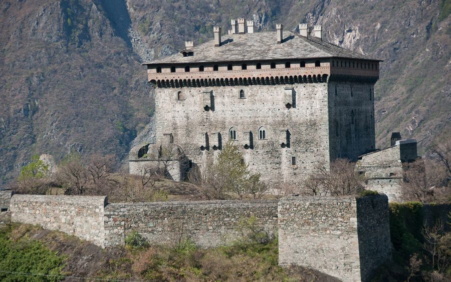 Verrès Aosta Valley - Tascapan