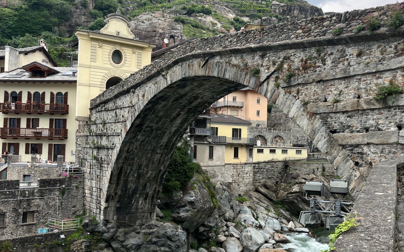 Pont-Saint-Martin - Tascapan