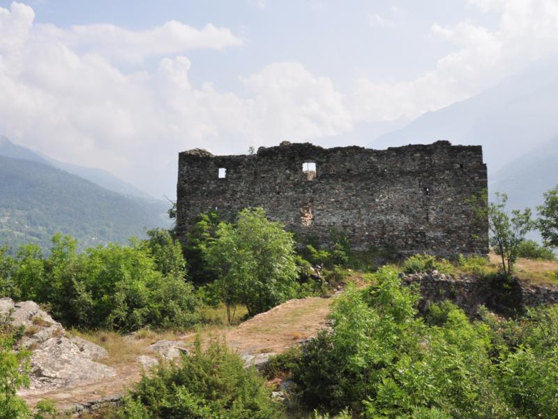 Castello di Villa-Challand Challand Saint-Victor Valle d'Aosta - Tascapan